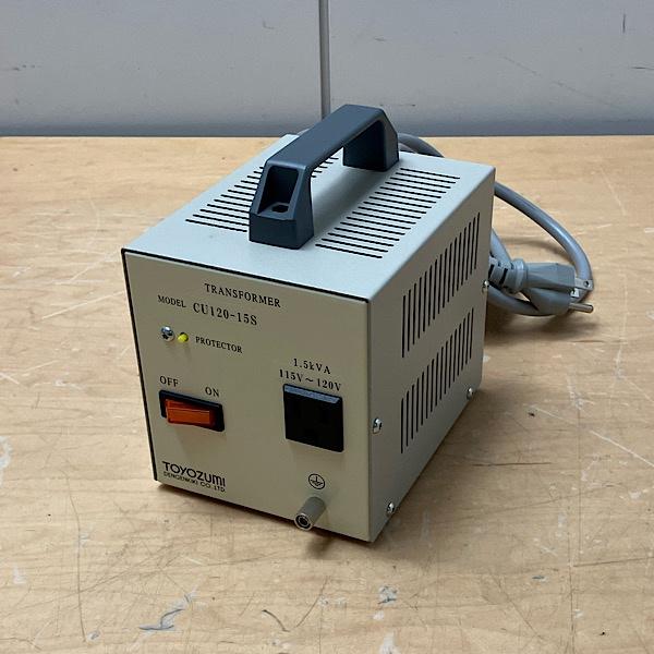 ■管理番号：2200000125308■メーカー：豊澄電源機器■型番：CU120-15S■注意事項：らくらく家財便SSランクにて発送いたします。直接引取も可能です。※大阪府吹田市南吹田3-3-57※■規格・仕様：相数/巻線：単相/単巻 容量...