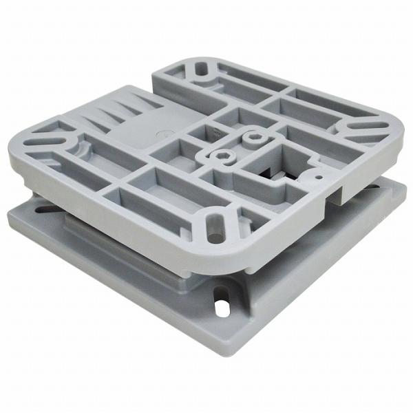 シートの「取付・取り外し」が簡単にできる！ボートシートが台座から取り外せるスイベルベースです。初めにベースをシート側とボート側にそれぞれ取り付けておけばOK！状況に応じてシートの取付・取外しが簡単に行えます。●駐艇時にシートを取り外しておき...