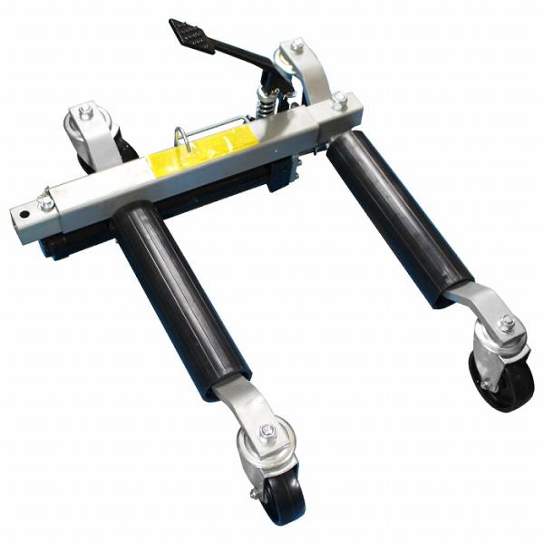 狭い場所で自動車を移動させる時や動かくなってしまった自動車を移動させるときなど、前輪や後輪にセットして自由に移動できます！移動時のハンドル操作も不要！使い方は簡単！タイヤに合わせてセットし、ペダルを踏むだけで軽々と車両を持ち上げられます。油...