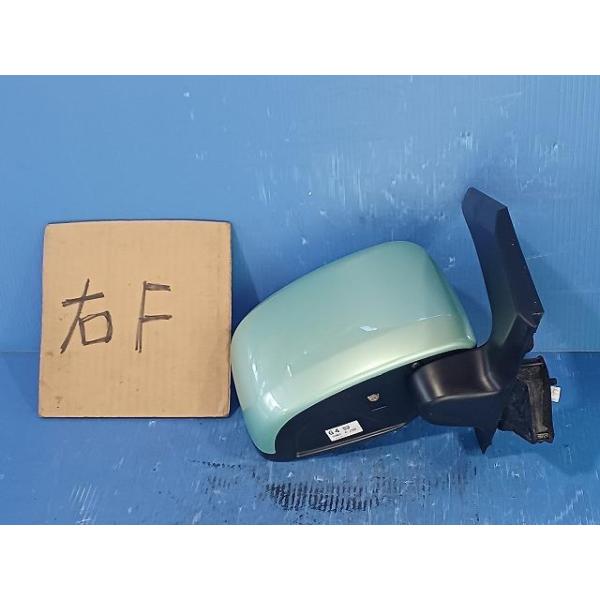 **** 商品説明を必ずご確認ください ****部品管理番号：000203019013500部品メーカー：イシザキメーカー純正品番：84701-50M32-ZVB部品名：右サイドミラーメーカー代替品番：84701-50MV1-ZVB部品区分...