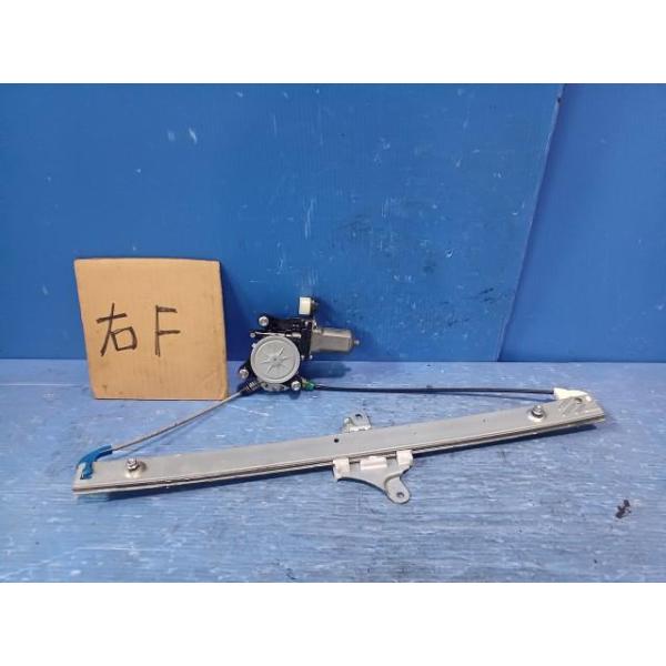 **** 商品説明を必ずご確認ください ****部品管理番号：000203034513120部品メーカー：デンソーメーカー純正品番：85710-B2010部品名：右Fドアレギュレータ・モーター部品メーカー品番：062040-1960メーカー...