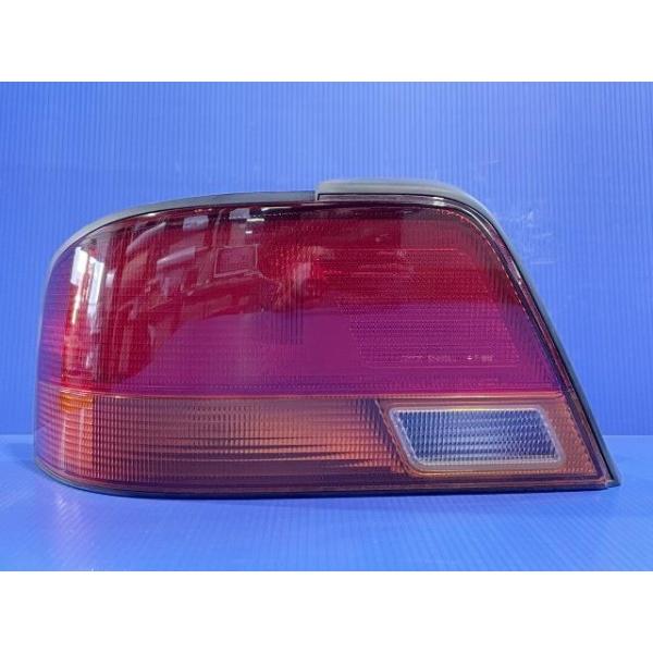 **** 商品説明を必ずご確認ください ****部品管理番号：000235458015600部品メーカー：コイトメーカー純正品番：81560-32350部品名：左テールランプ部品メーカー品番：53-09801部品区分：リサイクル品管理品番：...