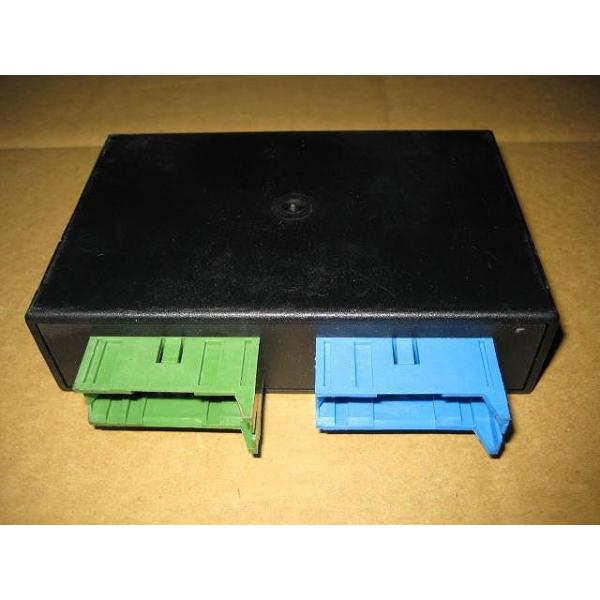 **** 商品説明を必ずご確認ください ****部品管理番号：000604803669500部品名：コンピューター部品区分：リサイクル品管理品番：G2586車名：BMW 5シリーズ車両タイプ名：4ドアセダン認定型式：E-HD25年式：199...