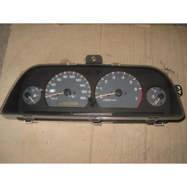 **** 商品説明を必ずご確認ください ****部品管理番号：000828690361400部品名：スピードメーター部品メーカー品番：83800-28331部品区分：リサイクル品管理品番：L1076車名：タウンエースノア車両タイプ名：4DB...