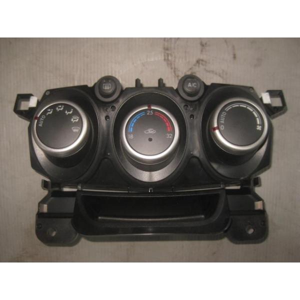 **** 商品説明を必ずご確認ください ****部品管理番号：000940449160900メーカー純正品番：ED03K-61-190部品名：A/Cスイッチパネル部品メーカー品番：D03K、61、190、40115、46、9K18B部品区分...