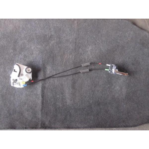 **** 商品説明を必ずご確認ください ****部品管理番号：000991271264560メーカー純正品番：69320-B2140部品名：左Fドアロックソレノイド部品区分：リサイクル品管理品番：Q0599車名：ムーヴ車両タイプ名：5ドアハ...