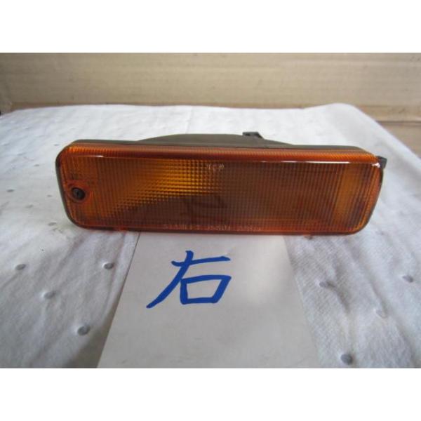 **** 商品説明を必ずご確認ください ****部品管理番号：001067537111000部品メーカー：スタンレーメーカー純正品番：35601-70B01部品名：右クリアランスランプ部品メーカー品番：35601-70B1R部品区分：リサイ...