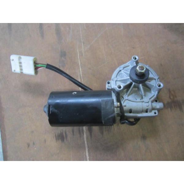 **** 商品説明を必ずご確認ください ****部品管理番号：001079295661600部品名：Fワイパーモーター部品区分：リサイクル品管理品番：L9797車名：BMW 7シリーズ車両タイプ名：4ドアセダン認定型式：E-GF35年式：1...