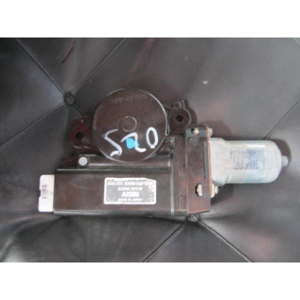 **** 商品説明を必ずご確認ください ****部品管理番号：001089124069400メーカー純正品番：63260-30140部品名：サンルーフレールモーター部品区分：リサイクル品管理品番：L7370車名：レクサス GS車両タイプ名：...