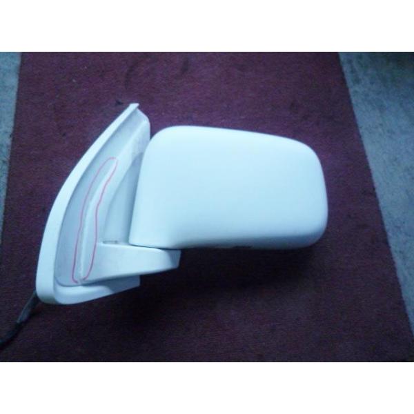 **** 商品説明を必ずご確認ください ****部品管理番号：001206789413600メーカー純正品番：76250-S2K-J01ZC部品名：左サイドミラー部品区分：リサイクル品管理品番：L6471部品カラー：タフタホワイト車名：ライ...