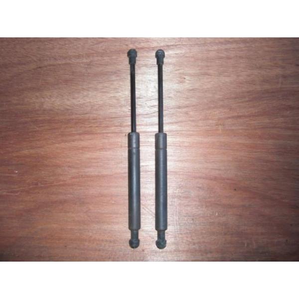 **** 商品説明を必ずご確認ください ****部品管理番号：001295339810510部品名：フードダンパー部品区分：リサイクル品管理品番：V9598車名：BMW 3シリーズ車両タイプ名：4ドアセダン通称型式：WBAA認定型式：GF-...