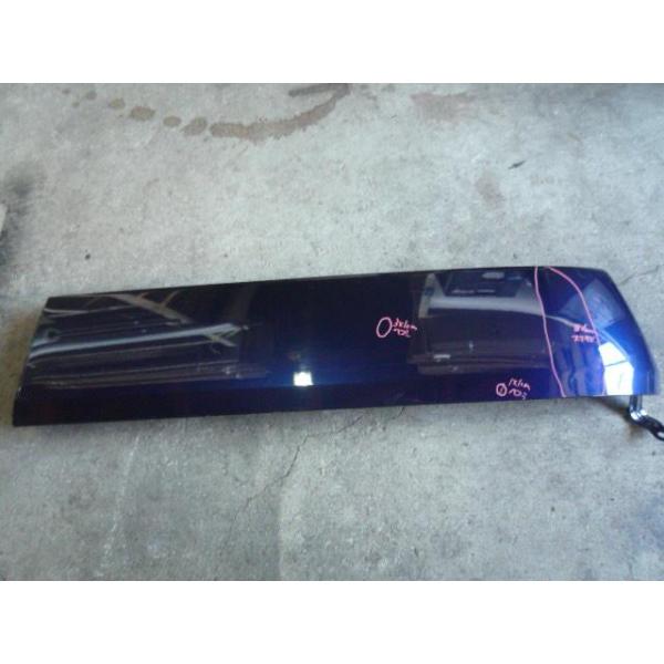 **** 商品説明を必ずご確認ください ****部品管理番号：001310623219900メーカー純正品番：C513-73-8D0E部品名：左スライドドアレールカバー部品区分：リサイクル品管理品番：U6983部品カラー：ストーミーブルーマ...