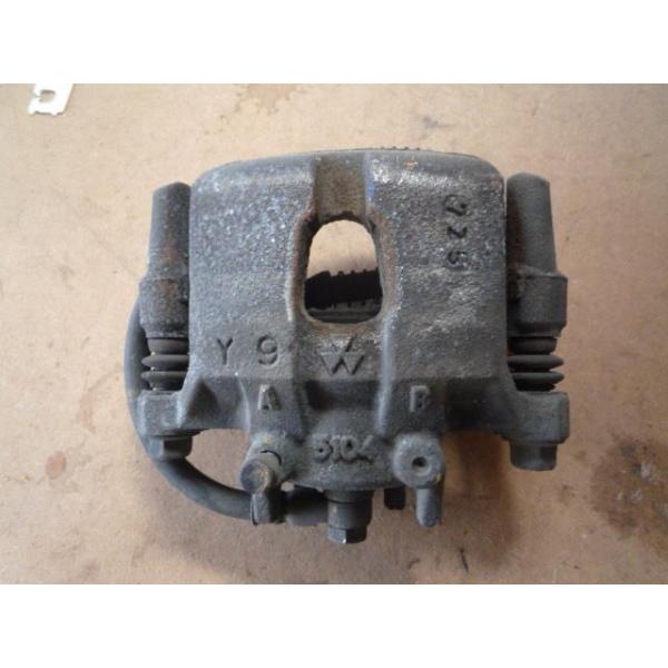 **** 商品説明を必ずご確認ください ****部品管理番号：001324313944360メーカー純正品番：4605A408部品名：左Fキャリパー部品区分：リサイクル品管理品番：U7810車名：ミニカ車両タイプ名：3ドアハッチバック通称型...