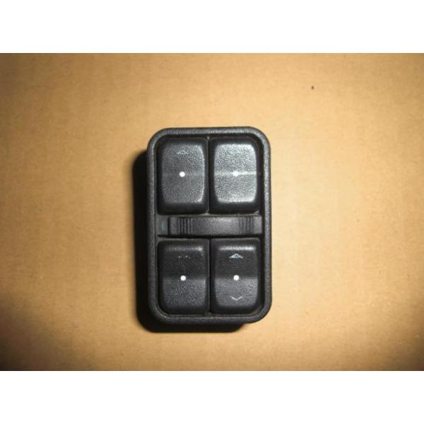 **** 商品説明を必ずご確認ください ****部品管理番号：001325791061900部品名：パワーウインドウスイッチ部品区分：リサイクル品管理品番：U3986車名：トラヴィック車両タイプ名：ステーションワゴン通称型式：XM220XM...