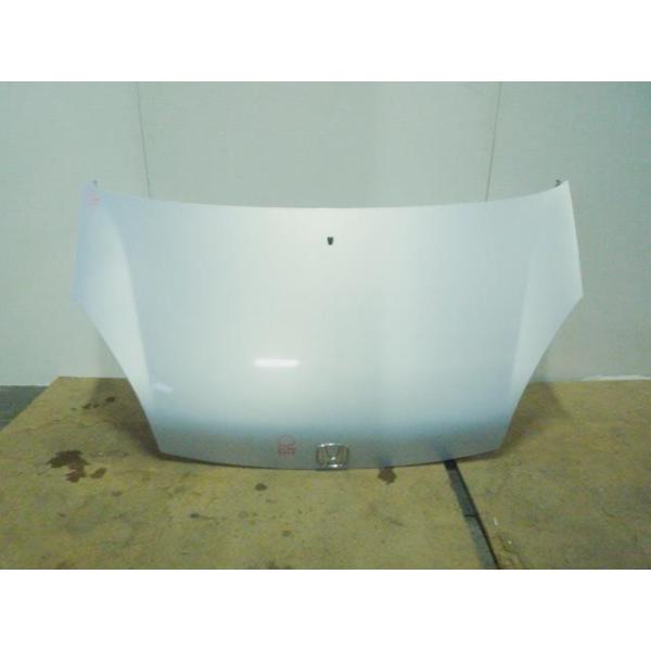 **** 商品説明を必ずご確認ください ****部品管理番号：001341777010500メーカー純正品番：60100-S2K-010ZZ部品名：ボンネットフード部品区分：リサイクル品管理品番：U9137部品カラー：クリオネシルバーメタリ...