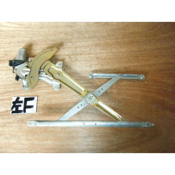 **** 商品説明を必ずご確認ください ****部品管理番号：001368825613220メーカー純正品番：69802-B5010部品名：左Fドアレギュレータ・モーター部品メーカー品番：85720-B2020部品区分：リサイクル品管理品番...