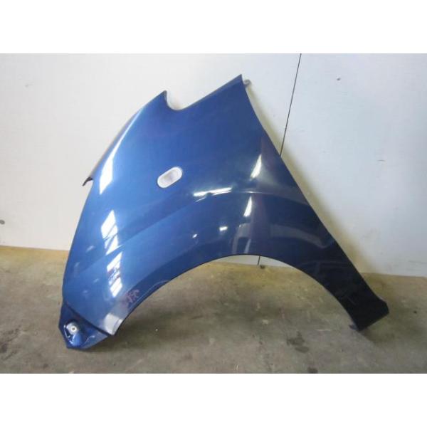 **** 商品説明を必ずご確認ください ****部品管理番号：001384224410700メーカー純正品番：57711-73H01部品名：左Fフェンダー部品区分：リサイクル品管理品番：X0677部品カラー：キャッツアイブルーメタリック車名...