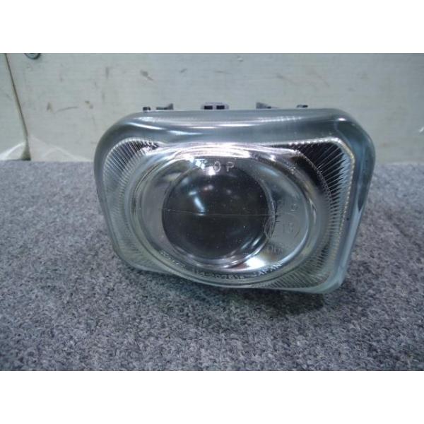 **** 商品説明を必ずご確認ください ****部品管理番号：001496308310850部品メーカー：コイトメーカー純正品番：84501FE240部品名：右フォグランプ部品メーカー品番：114-20751メーカー代替品番：84501FE...