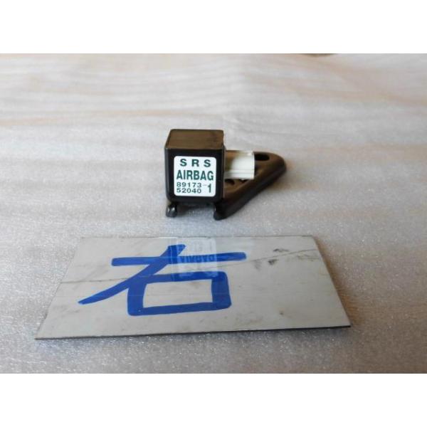 **** 商品説明を必ずご確認ください ****部品管理番号：001521989828600メーカー純正品番：89173-59225部品名：右フロントエアバックセンサー部品メーカー品番：89173-1 52040部品区分：リサイクル品管理品...