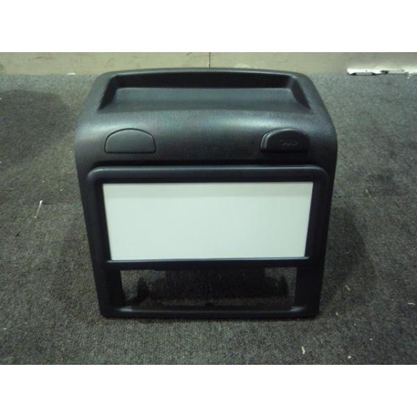 **** 商品説明を必ずご確認ください ****部品管理番号：001532522270220メーカー純正品番：1N06-55-R20部品名：クラスターパネル部品区分：リサイクル品管理品番：Y5085車名：ファミリア車両タイプ名：ボンネットバ...