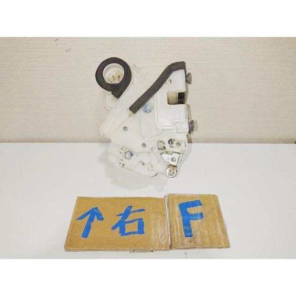 **** 商品説明を必ずご確認ください ****部品管理番号：001674433264550メーカー純正品番：69310-B2331部品名：右Fドアロックソレノイド部品メーカー品番：69310-B2333部品区分：リサイクル品管理品番：Z9...