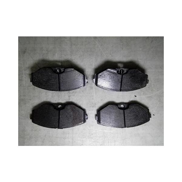 **** 商品説明を必ずご確認ください ****部品管理番号：001700341648500メーカー純正品番：41080-5V025部品名：Fブレーキパッド部品区分：リサイクル品管理品番：AC1563車名：グロリア車両タイプ名：4ドアハード...