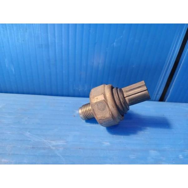 **** 商品説明を必ずご確認ください ****部品管理番号：220907000128600メーカー純正品番：30530-RGA-004部品名：ノックセンサ-部品区分：リサイクル品管理品番：AA6473車名：ライフ車両タイプ名：5ドアハッチ...