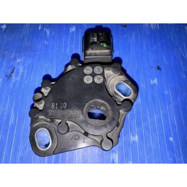 **** 商品説明を必ずご確認ください ****部品管理番号：221014000269150メーカー純正品番：31918-1XC0D部品名：ニュートラルスイッチ部品区分：リサイクル品管理品番：AA6783車名：ティーダ ラティオ車両タイプ名...