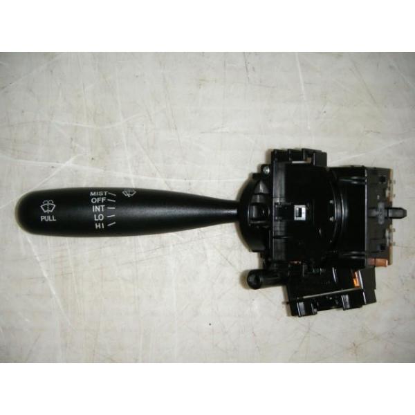 **** 商品説明を必ずご確認ください ****部品管理番号：221022000161520メーカー純正品番：84652-52080部品名：ワイパースイッチ部品メーカー品番：178886部品区分：リサイクル品管理品番：AA8105車名：プロ...
