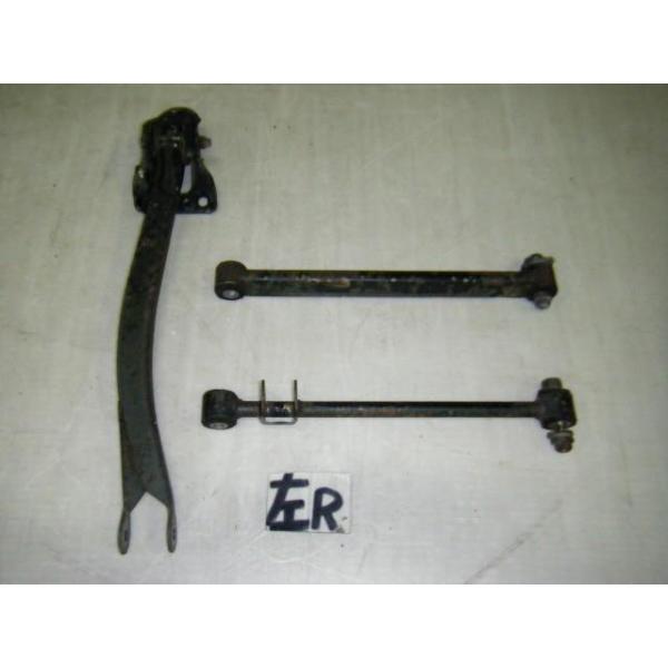 **** 商品説明を必ずご確認ください ****部品管理番号：221109000251840メーカー純正品番：20270AA080部品名：左Rロアアーム部品区分：リサイクル品管理品番：AA8014車名：インプレッサ車両タイプ名：4ドアハード...