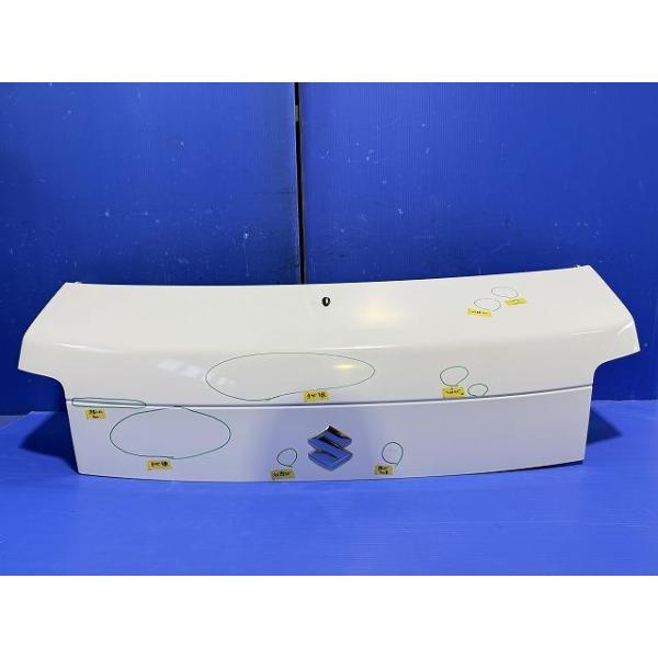 **** 商品説明を必ずご確認ください ****部品管理番号：230121000210500メーカー純正品番：58100-68H00部品名：ボンネットフードメーカー代替品番：58100-68H01部品区分：リサイクル品管理品番：AC0721...