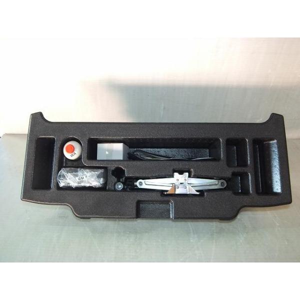 **** 商品説明を必ずご確認ください ****部品管理番号：230210000177700メーカー純正品番：84550-T9R-J00部品名：車載工具部品区分：リサイクル品管理品番：AB4236車名：グレイス車両タイプ名：4ドアセダン通称...