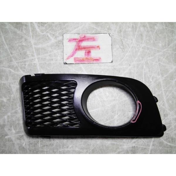 **** 商品説明を必ずご確認ください ****部品管理番号：230818000219900メーカー純正品番：57731AE070部品名：左フロントフォグカバー部品区分：リサイクル品管理品番：AC8773部品カラー：無塗装黒,車名：レガシィ...