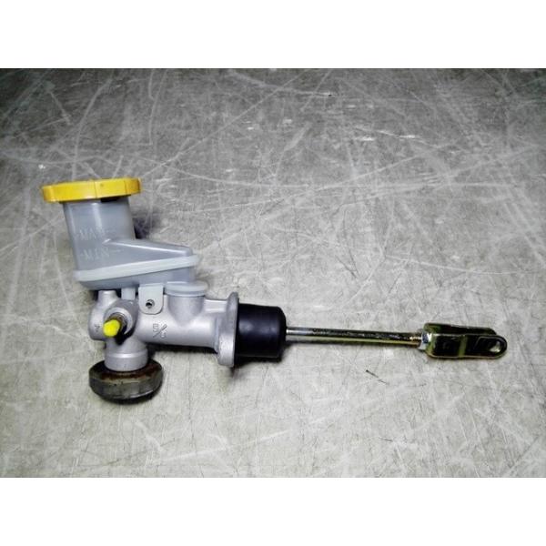 **** 商品説明を必ずご確認ください ****部品管理番号：230818000237950部品メーカー：NABCOメーカー純正品番：37230AE020部品名：クラッチマスターシリンダーメーカー代替品番：37230AE021部品区分：リサ...