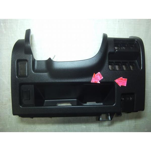 **** 商品説明を必ずご確認ください ****部品管理番号：240228000179124メーカー純正品番：68102-6A02B部品名：右ロアパネル部品メーカー品番：SPC05714部品区分：リサイクル品管理品番：AB5746車名：デイ...
