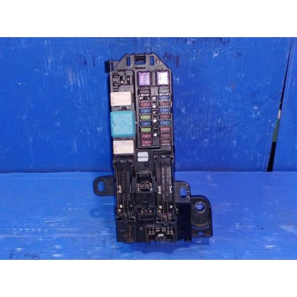 **** 商品説明を必ずご確認ください ****部品管理番号：240513000167800メーカー純正品番：89221-B2051部品名：ヒューズボックス部品メーカー品番：116RA-000009部品区分：リサイクル品管理品番：AB395...