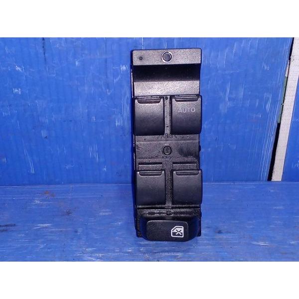 **** 商品説明を必ずご確認ください ****部品管理番号：240516000261900メーカー純正品番：1A16-66-350A部品名：パワーウインドウスイッチ部品区分：リサイクル品管理品番：AC0135車名：ＡＺワゴン車両タイプ名：...