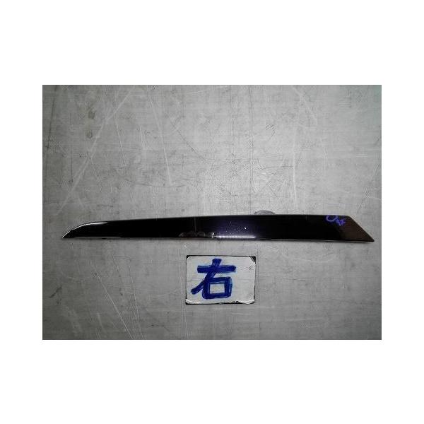 **** 商品説明を必ずご確認ください ****部品管理番号：241101000319903メーカー純正品番：62256-1A22B部品名：フロントバンパー右アッパーメッキモール部品メーカー品番：62256-1A22A部品区分：リサイクル品...