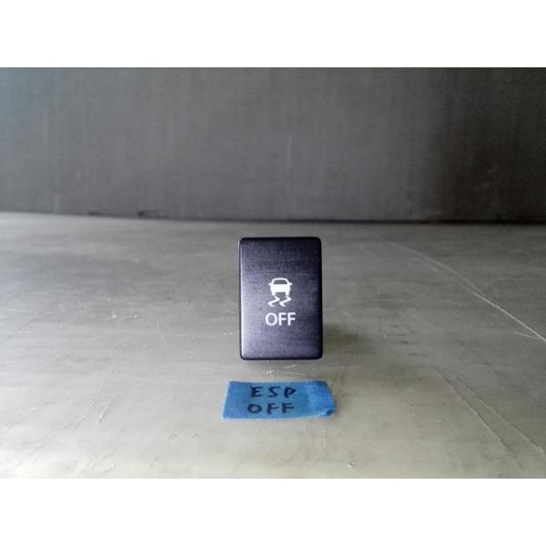 **** 商品説明を必ずご確認ください ****部品管理番号：241203000169150メーカー純正品番：37585-74P00部品名：ESPスイッチ部品区分：リサイクル品管理品番：AC1722車名：ラパン車両タイプ名：5ドアハッチバッ...