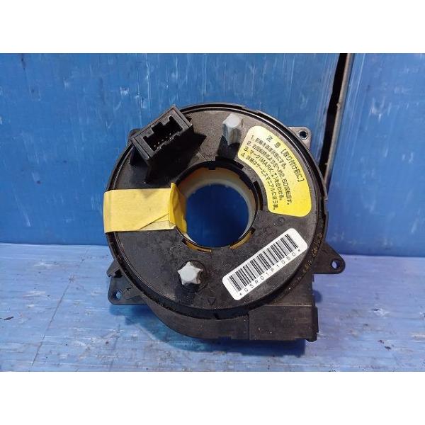 **** 商品説明を必ずご確認ください ****部品管理番号：241224000169950メーカー純正品番：83116KE000部品名：スパイラルケーブルメーカー代替品番：83116KE001部品区分：リサイクル品管理品番：AC0702車...