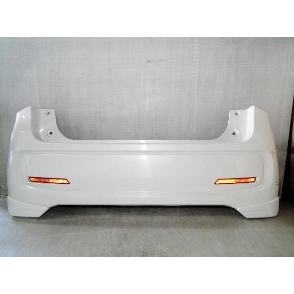 **** 商品説明を必ずご確認ください ****部品管理番号：250718000215100メーカー純正品番：71501-T6G-000ZF部品名：RバンパーASSY部品区分：リサイクル品管理品番：AC5384部品カラー：プレミアムホワイト...