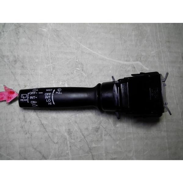 **** 商品説明を必ずご確認ください ****部品管理番号：250718000261500メーカー純正品番：35256-T0A-J01部品名：ワイパースイッチ部品区分：リサイクル品管理品番：AC5443車名：Ｎ−ＷＧＮ車両タイプ名：5ドア...