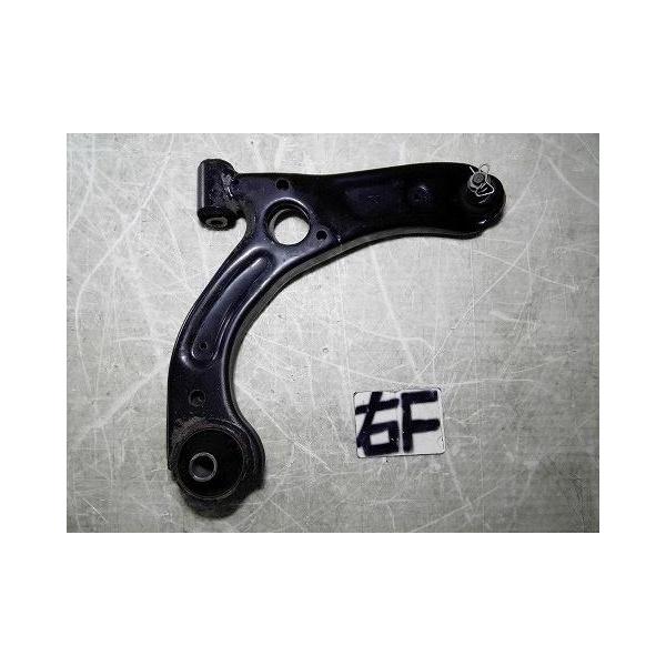 **** 商品説明を必ずご確認ください ****部品管理番号：250913000151720部品名：右Fロアアーム部品区分：リサイクル品管理品番：AC7201車名：ピクシスジョイ車両タイプ名：5ドアハッチバック通称型式：LA250AGBVF...