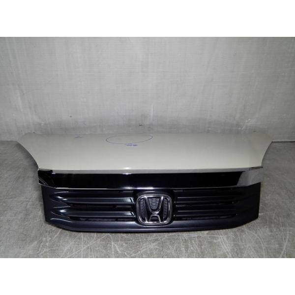 **** 商品説明を必ずご確認ください ****部品管理番号：260318000310500メーカー純正品番：60100-SZH-010ZZ部品名：ボンネットフード部品区分：リサイクル品管理品番：AC8872部品カラー：バニラクレム車名：ラ...