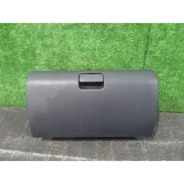 **** 商品説明を必ずご確認ください ****部品管理番号：202510150270210部品名：グローブBOXメーカー代替品番：66120-TC000NR部品区分：リサイクル品車名：サンバー車両タイプ名：ケイバン通称型式：TV2M5TR...