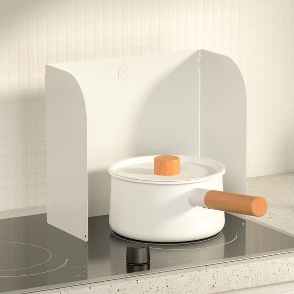 ・ホワイト Small Mer10-01a・・Color:ホワイト・4枚式・油はね防止ガード形が自由に変えられる便利な4枚式で、調理スペースに合わせてよく囲み、キッチンの壁に飛び散る油汚れや汁はねを防ぎ、調理場やキッチンの清潔をきちんと守る...