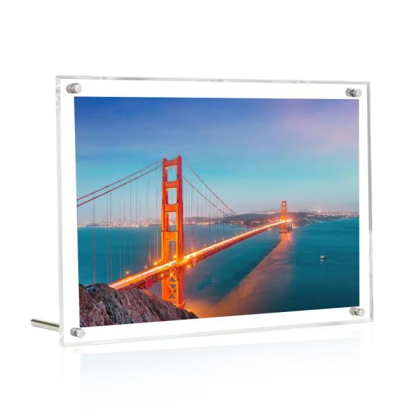 全透明・透明 A5判 148x210mm A1000・・Size:A5判 148x210mm・適用サイズと特徴こちらのアクリルフォトフレームのサイズは240×180mmでございます。 A5判210×148mmサイズの写真対応できます。厚さ3...