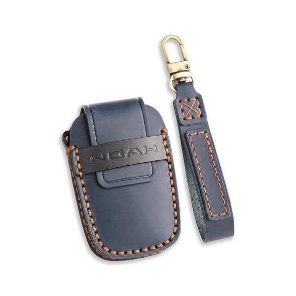 クラシックブルー/ノア 90系/-・Size:ノア 90系Color:ブルー・パッケージ個数:1・★対応車種：トヨタ ノア 90系。革を持つ温かさや安心感が伝わる、お客様が手にした瞬間から成長が始まります。・★各ボタンにフィットするよう設計...