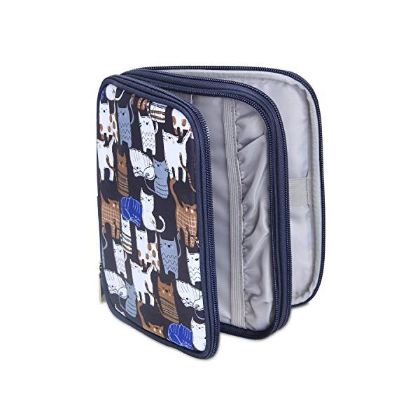 猫ブルー/17 x 20 x 3.5 cm/-・Color:猫ブルー・オリジナルデザイン：編み物に必要な編み針セット（かぎ針・レース針・輪針）、アクセサリーの保管と持ち運びに便利な収納ケースです。・優れた保護：防水外層、クッションが入ってい...