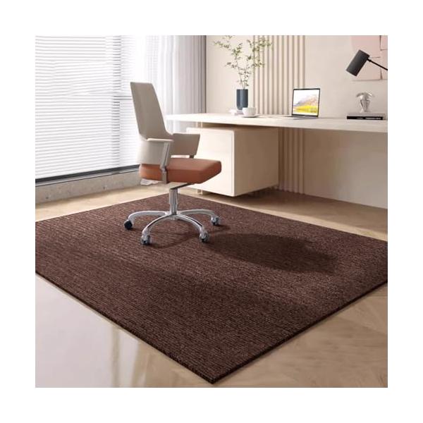 無地ブラウン/90*140cm/HZS140・Color:ブラウンSize:90*140cm・パッケージ個数:1・床保護&amp;騒音軽減フローリングの上で椅子を動かすと床がキズだらけに。表面がポリエステル100％で、裏面が熱可塑性エラスト...